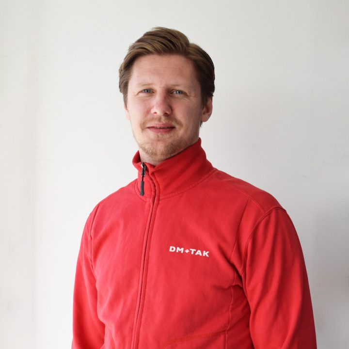 Kontakta oss - DM TAK